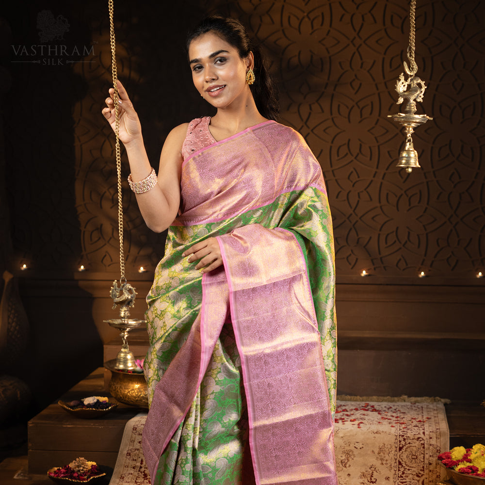 Vasthram Silks |Traditional & Contemporary sarees for today's women